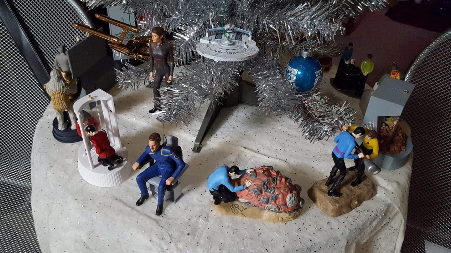 Hallmark Star Trek Display #353 | Hallmark Star Trek Ornaments