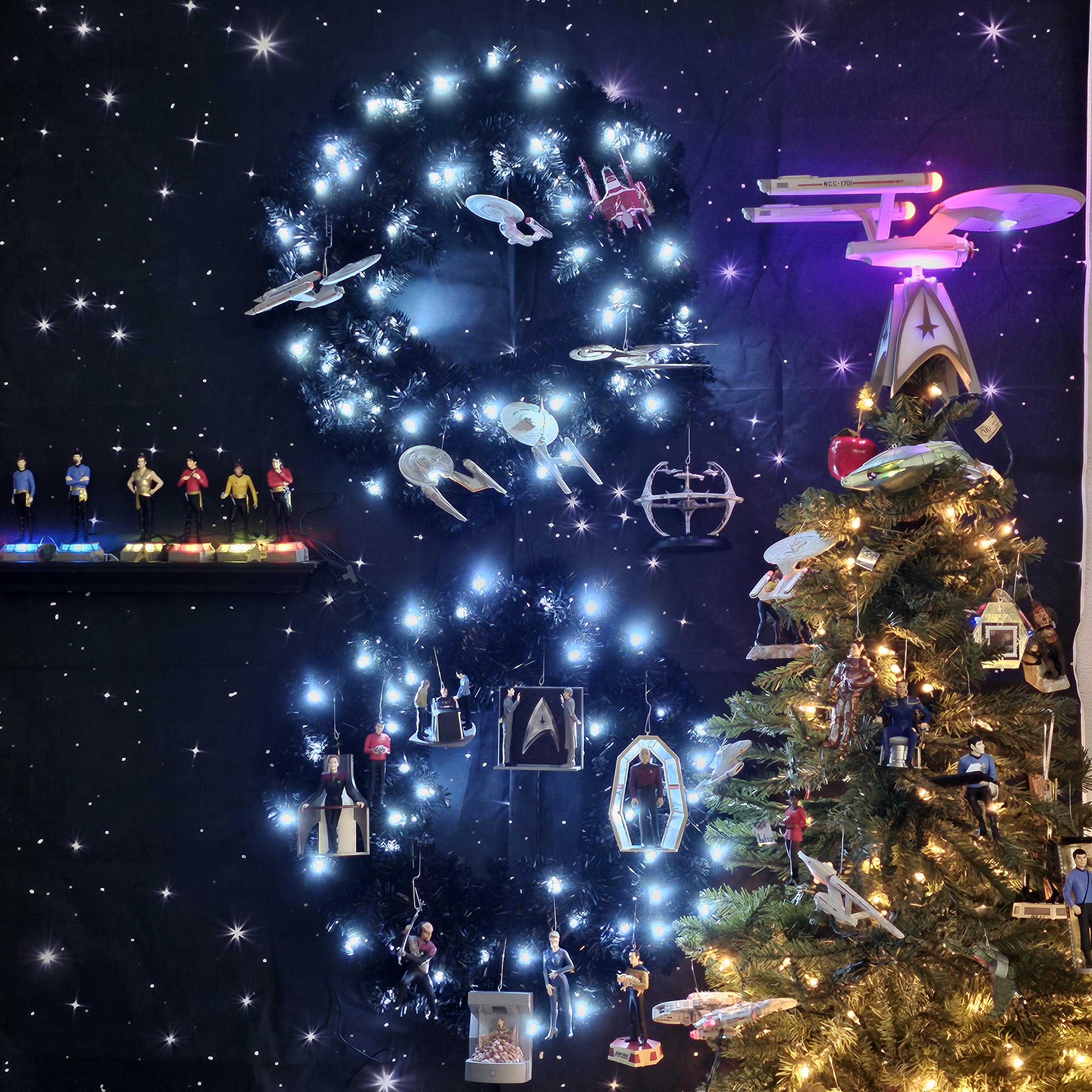 Hallmark Star Trek Display #470 | Hallmark Star Trek Ornaments