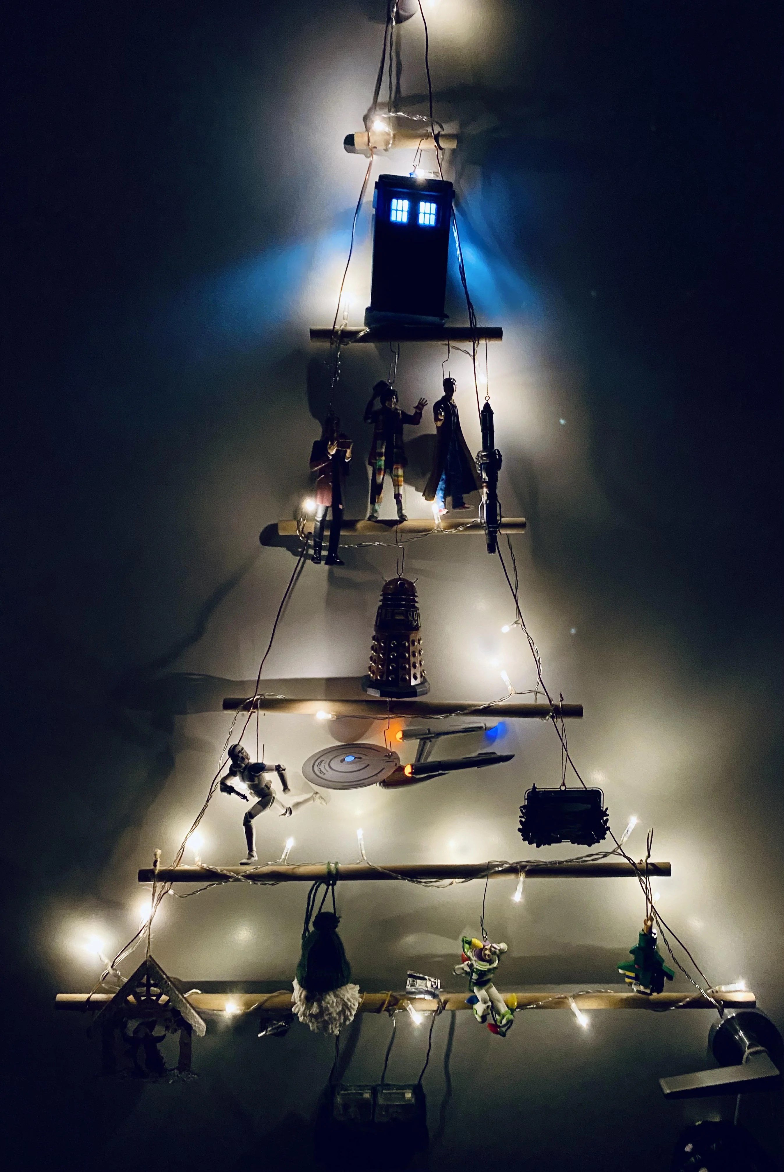 Hallmark Star Trek Display #480 | Hallmark Star Trek Ornaments