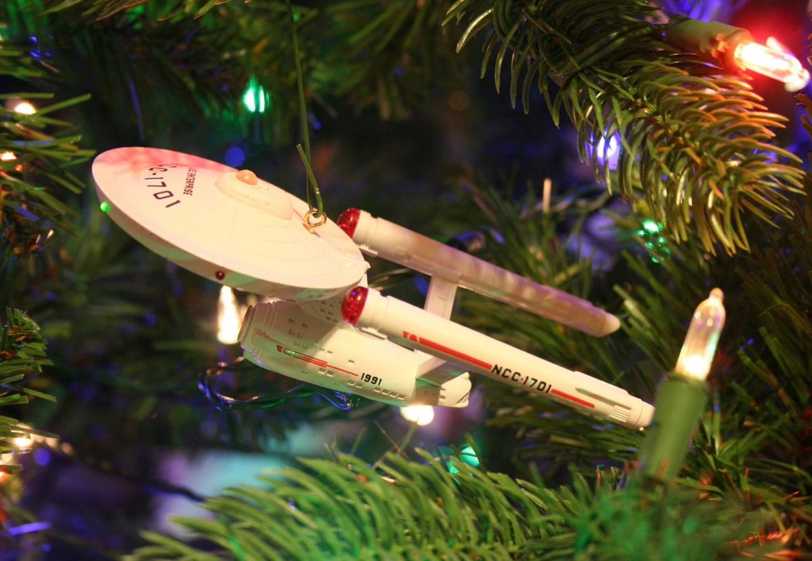 Hallmark Star Trek Display #507 | Hallmark Star Trek Ornaments