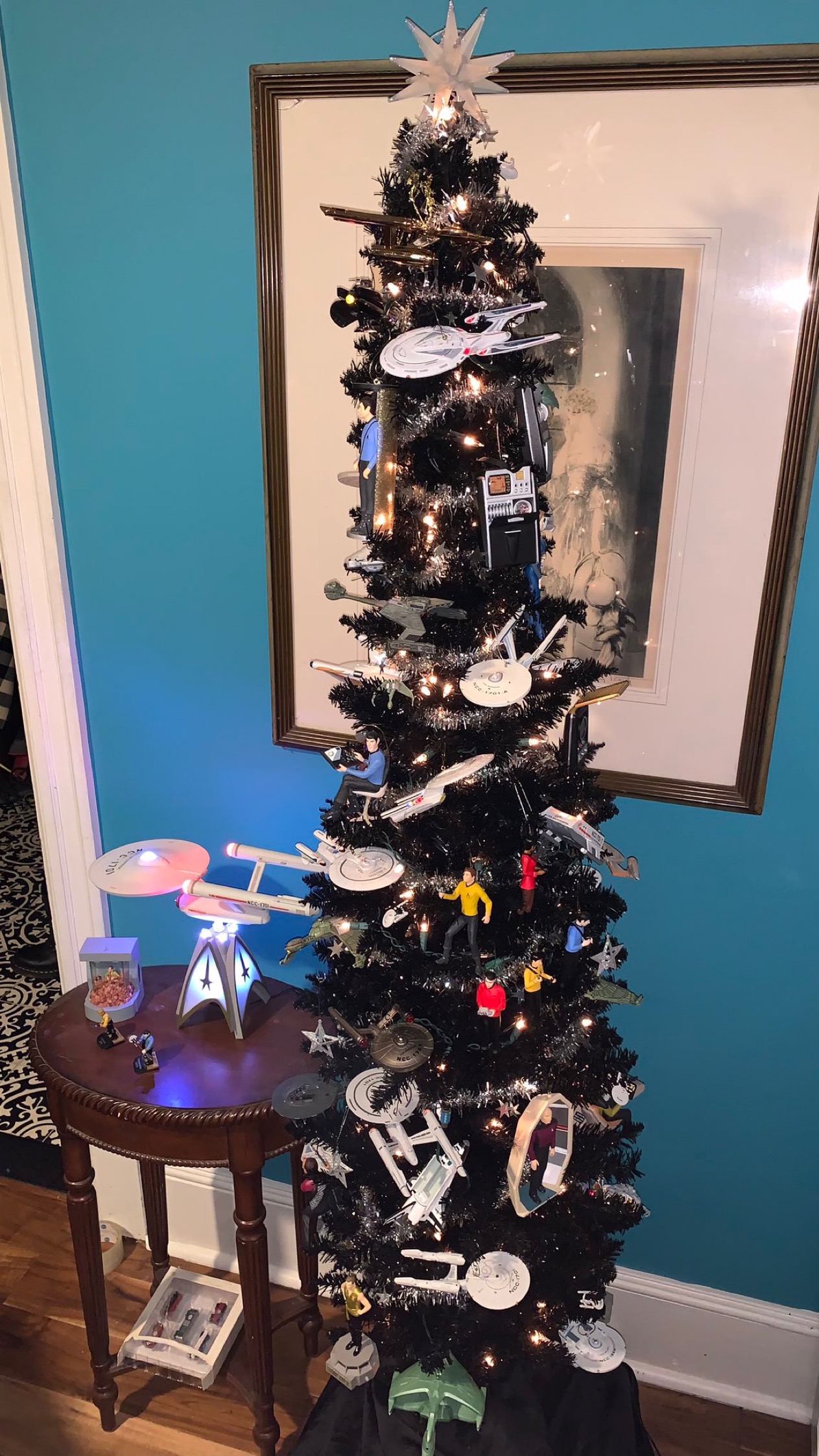 Hallmark Star Trek Display #538 | Hallmark Star Trek Ornaments