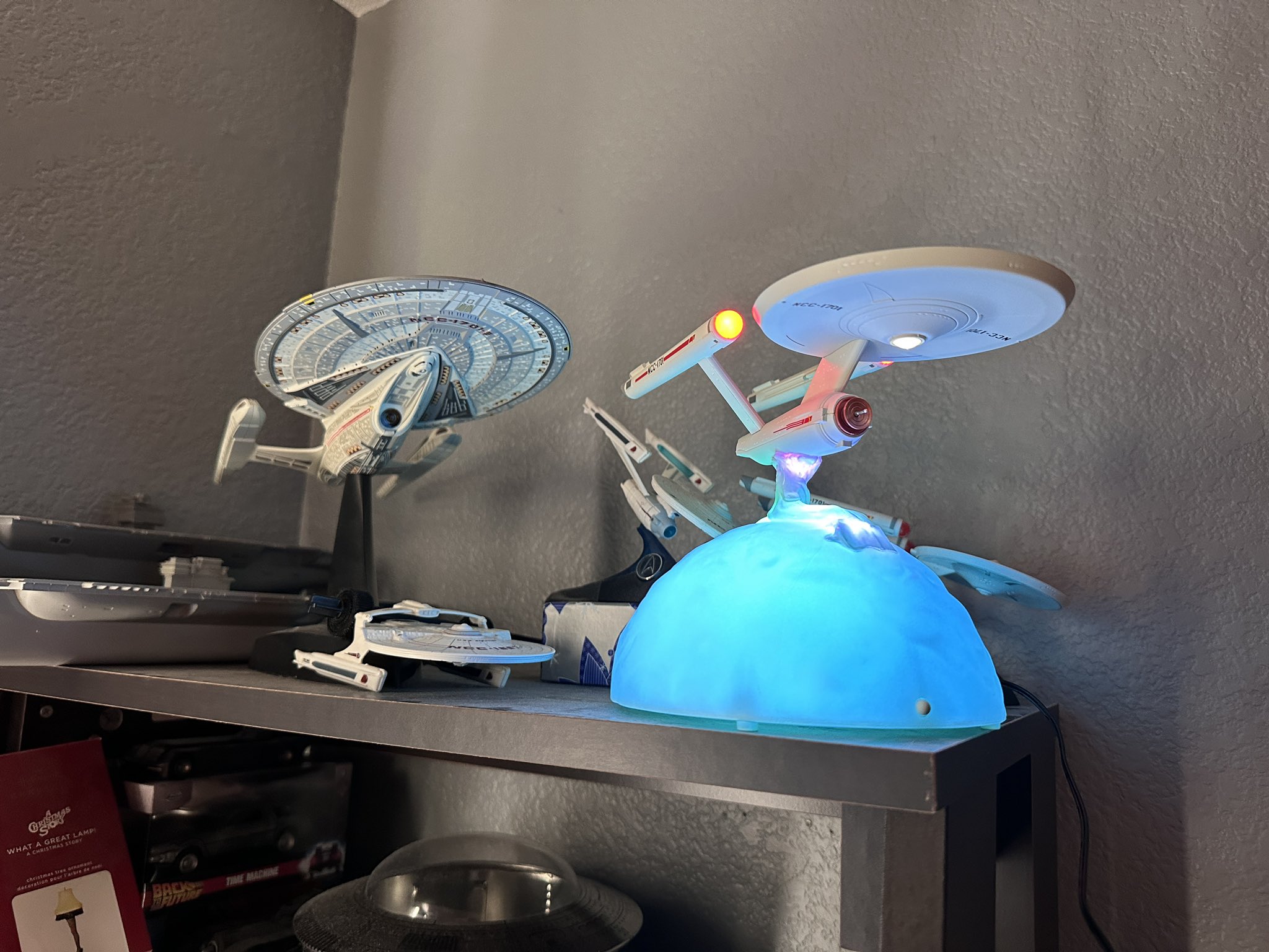 Hallmark Star Trek Display #585 | Hallmark Star Trek Ornaments