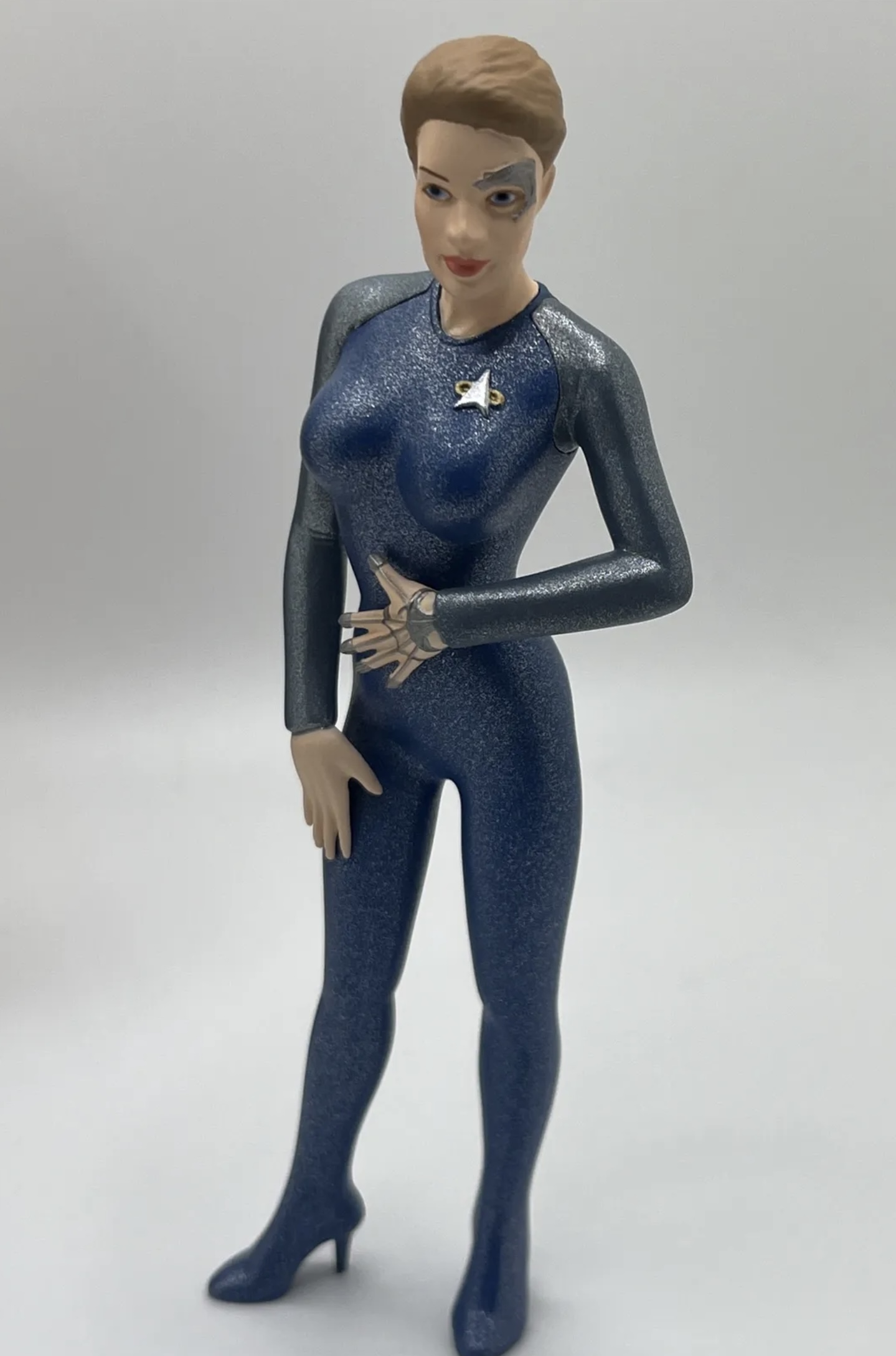 023. Seven of Nine | Hallmark Star Trek Ornaments