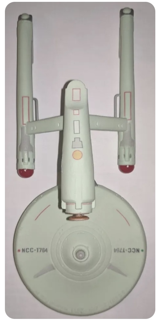 061. U.S.S. Defiant NCC-1764 | Hallmark Star Trek Ornaments