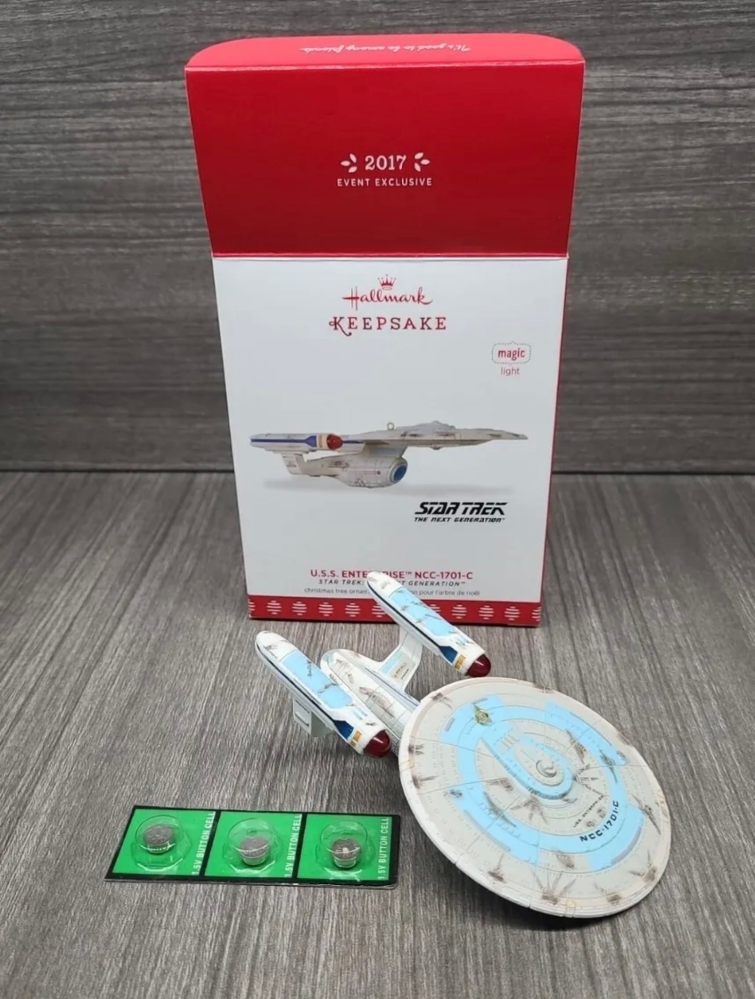 084. 2017 Ent. C/Scarred | Hallmark Star Trek Ornaments