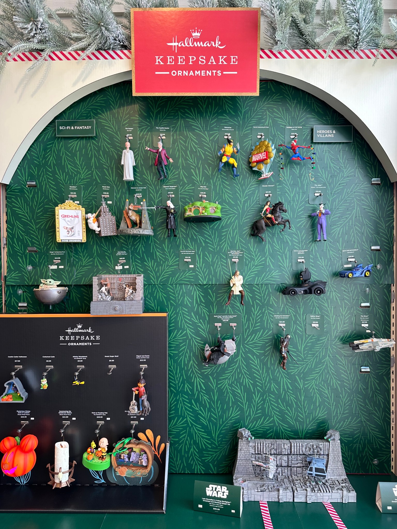 Hallmark Advertisements | Hallmark Star Trek Ornaments